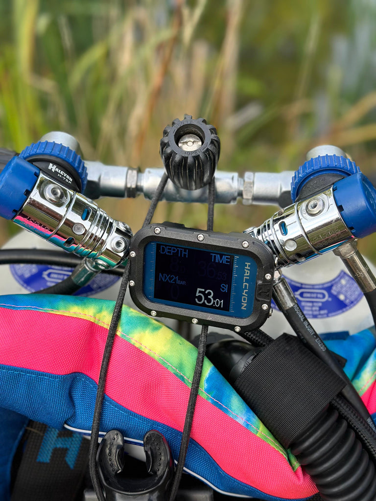 Halcyon Dive Computer SYMBIOS™ HANDSET Blue Edition – Divelights.uk